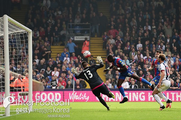 [EPL 리뷰] ‘볼라시에 결승골’ C.팰리스, WBA에 2-0 승...‘이청용 명단제외’:스타저널 #www.starjn.com