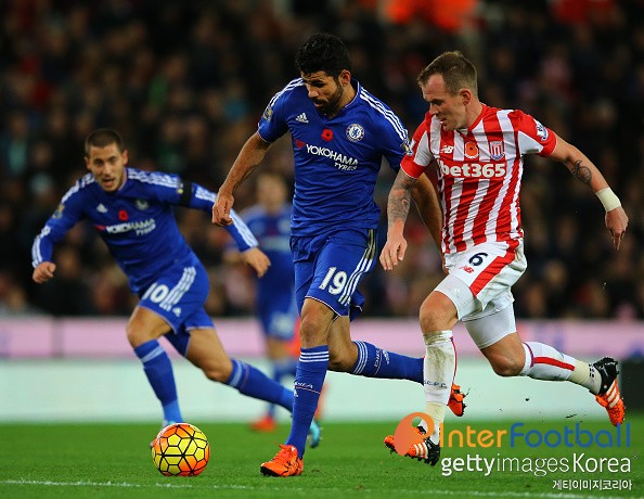 [EPL 리뷰] '무기력' 첼시, 스토크에 0-1 패배...리그 3연패:스타저널 #www.starjn.com